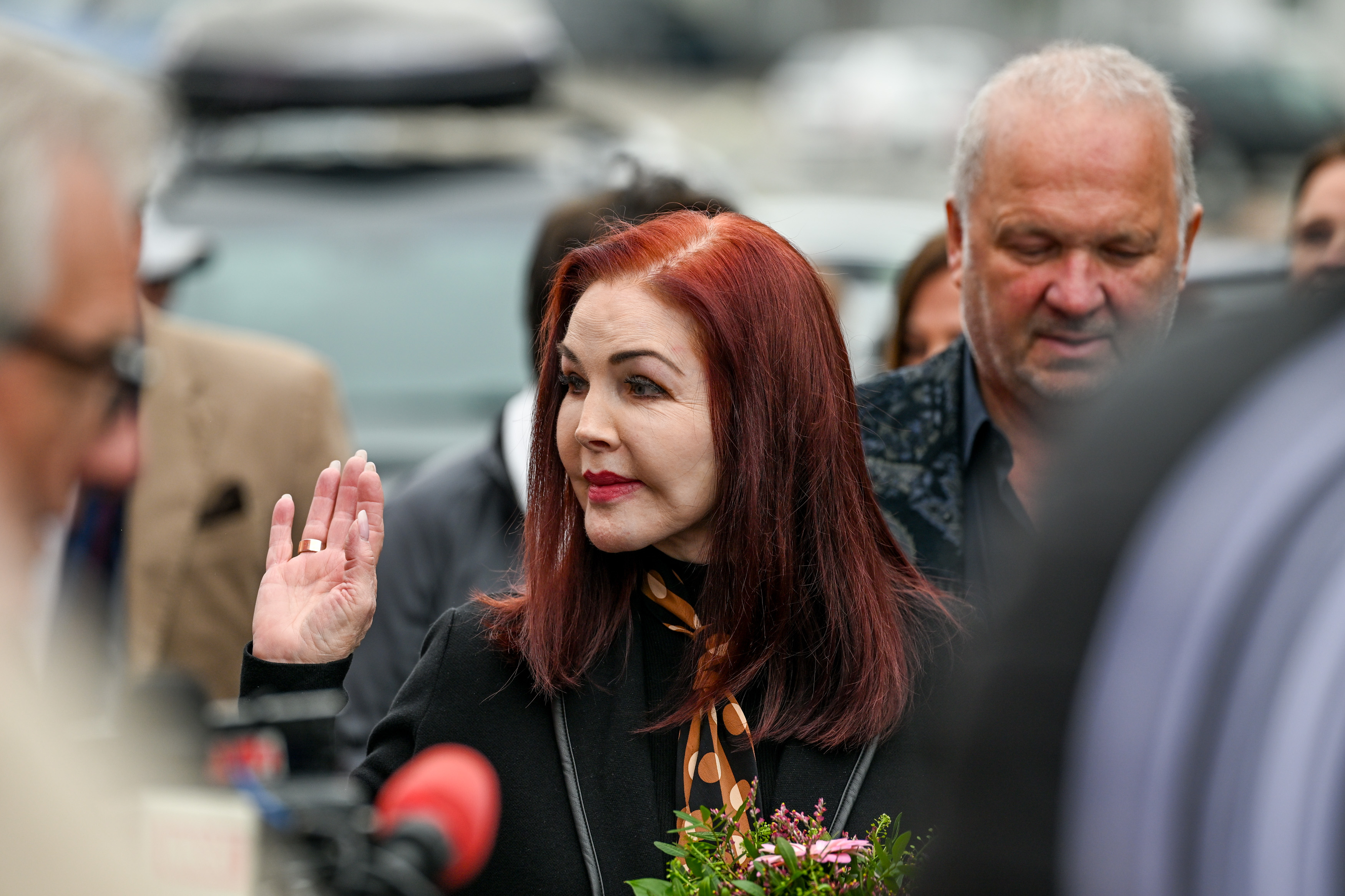 Schaumrollenkönig bat Priscilla Presley zur Audienz | Genuss Guide